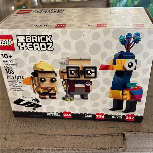 Lego | Toys | Lego 4752 Brickheadz Set Up Carl Russell Kevin New | Poshmark